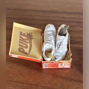 Zuru | Toys | Zuru Mega Gross Minis Series Puke Shoes Just Spew It ...